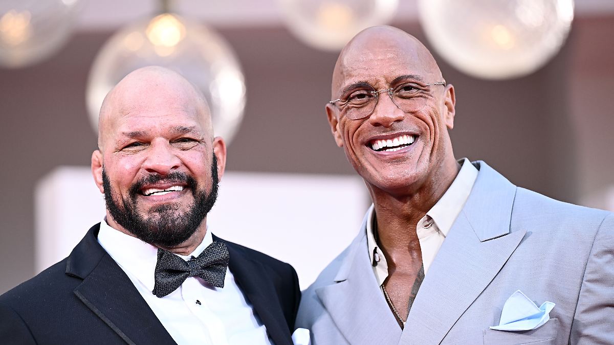 "Est-ce que je suis un Sofie? Oui!": Dwayne "The Rock" Johnson se ...