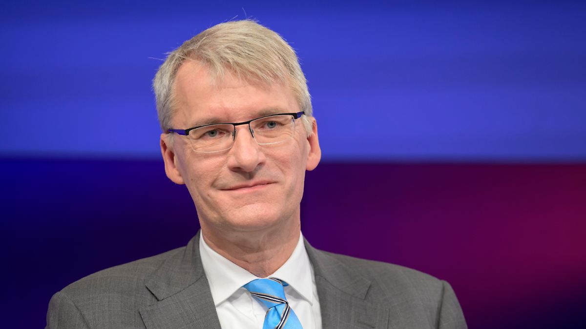 "Je me reproduis mal": le journaliste de ZDF s'excuse pour la ...